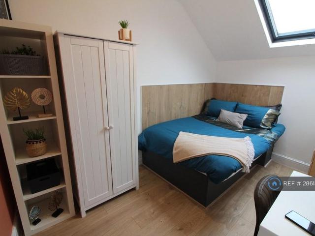 1 bedroom house share to rent