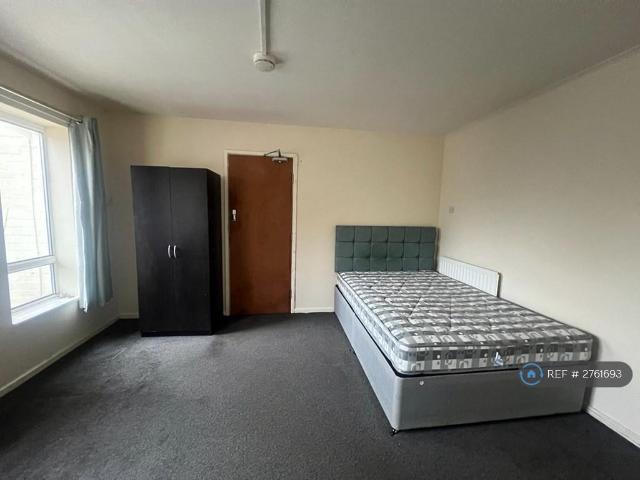 1 bedroom house share to rent