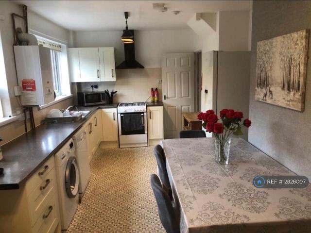 1 bedroom house share to rent
