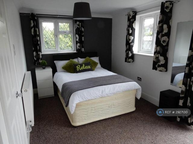 1 bedroom house share to rent