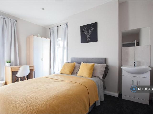 1 bedroom house share to rent