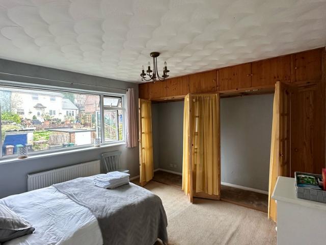1 bedroom house share to rent