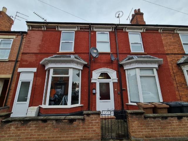 1 bedroom house share to rent