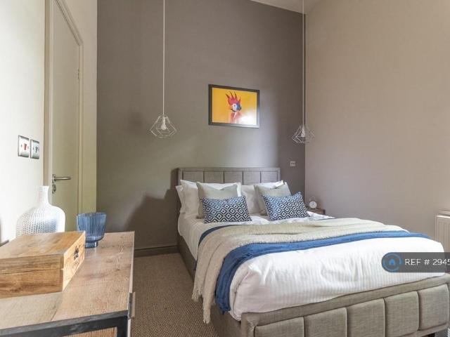 1 bedroom house share to rent