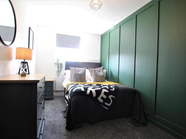 1 bedroom house share to rent