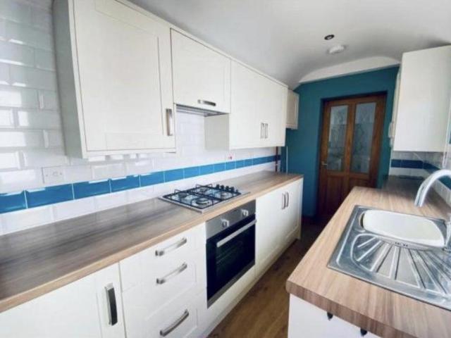 1 bedroom house share to rent