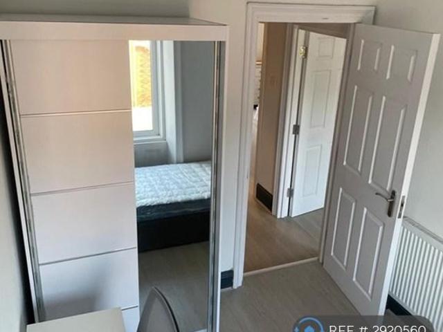 1 bedroom house share to rent