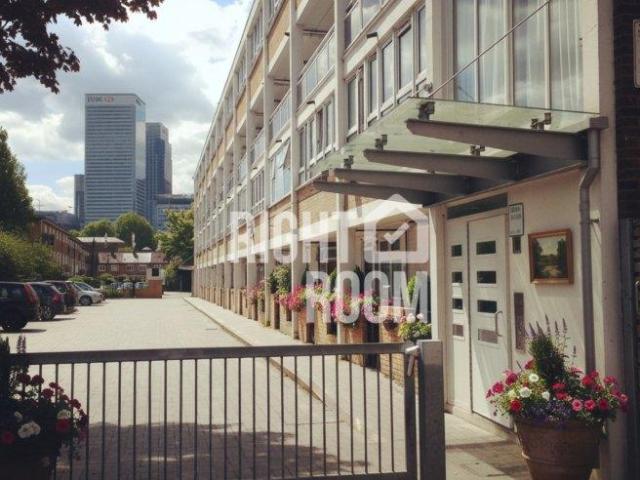1 bedroom house share to rent