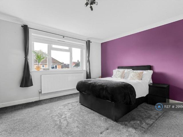 1 bedroom house share to rent