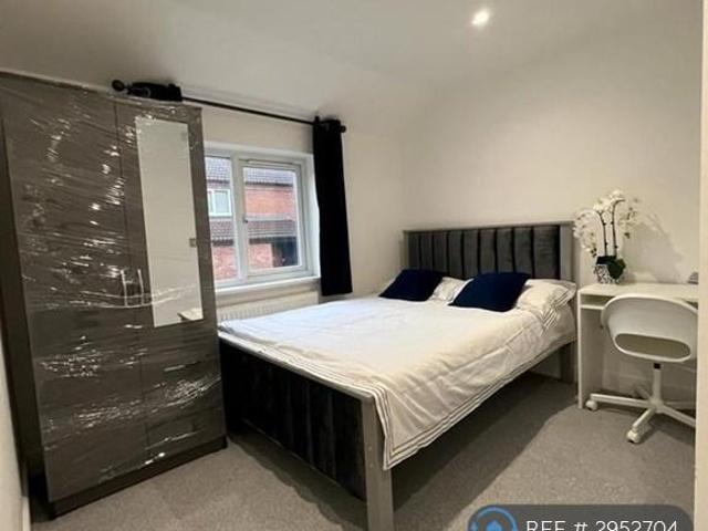 1 bedroom house share to rent