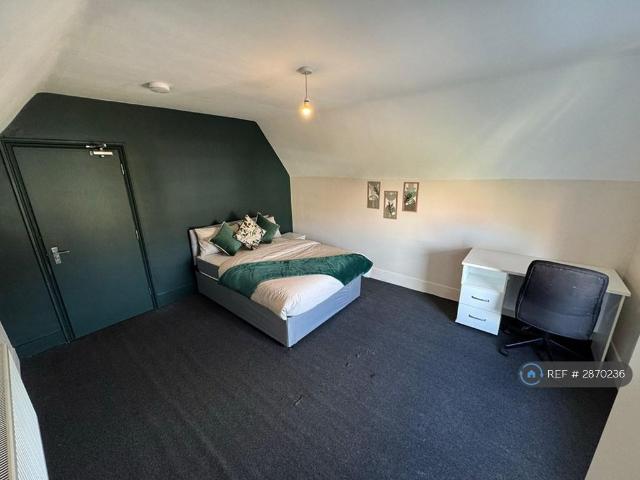 1 bedroom house share to rent