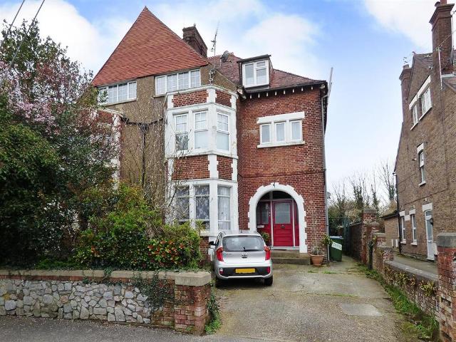 1 bedroom house share to rent