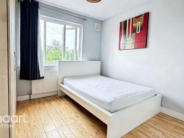 1 bedroom house share to rent