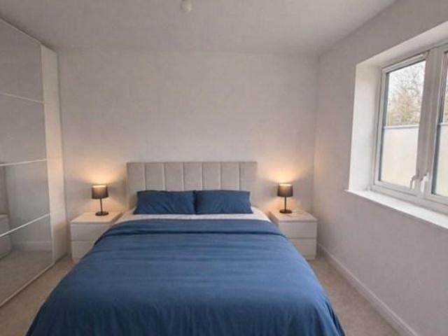 1 bedroom house share to rent