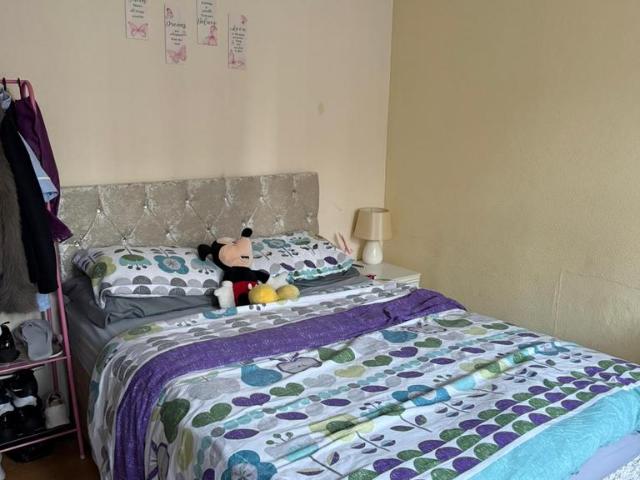 1 bedroom house share to rent