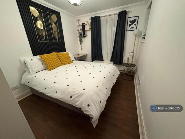 1 bedroom house share to rent