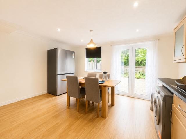 1 bedroom house share to rent