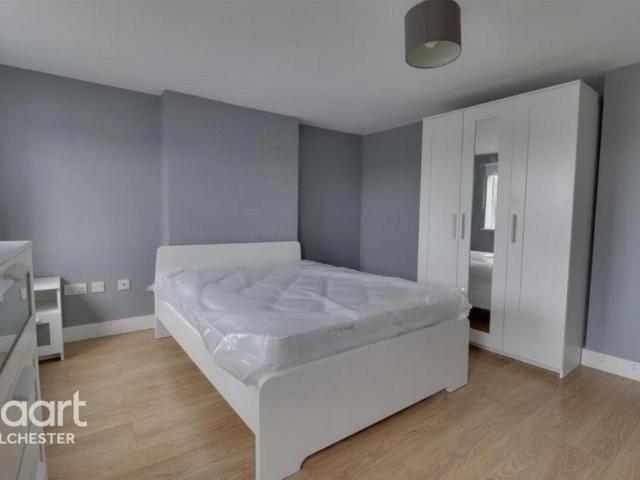 1 bedroom house share to rent