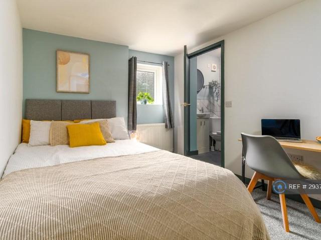 1 bedroom house share to rent