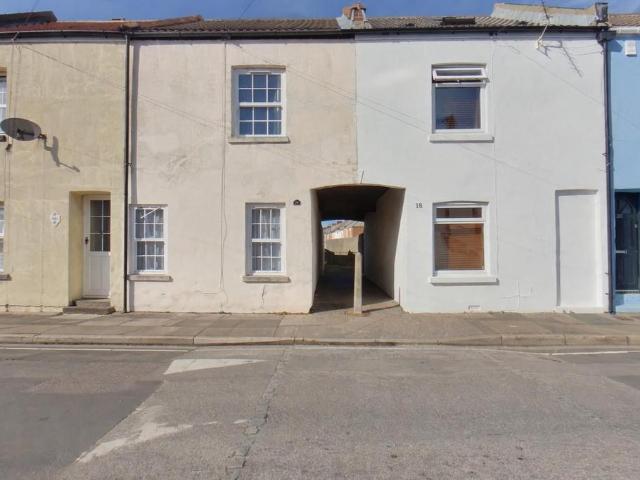 1 bedroom house share to rent