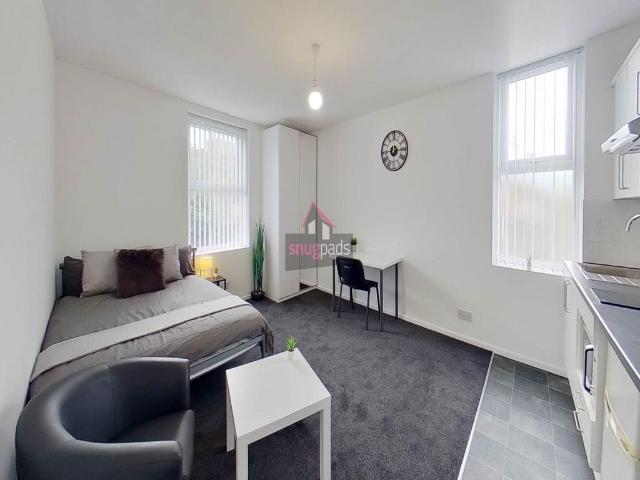1 bedroom house share to rent