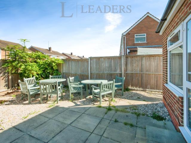 1 bedroom house share to rent