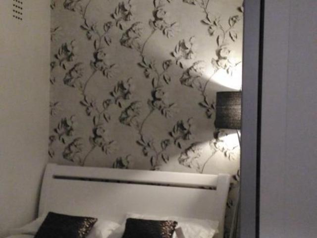 1 bedroom house share to rent