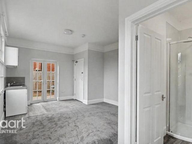 1 bedroom house share to rent
