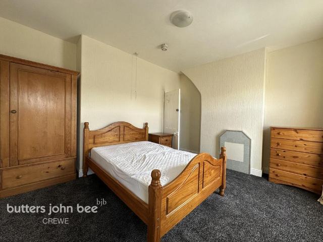 1 bedroom house share to rent