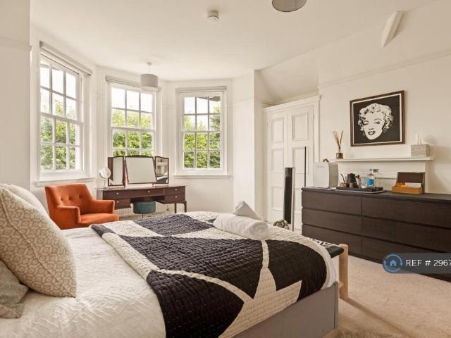 1 bedroom house share to rent