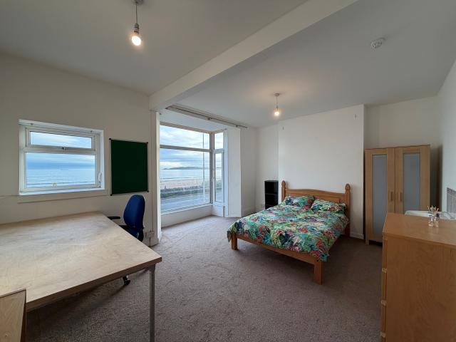 1 bedroom house share to rent