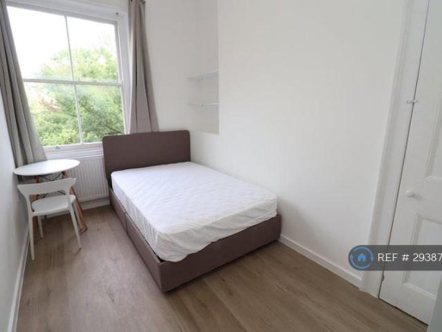 1 bedroom house share to rent