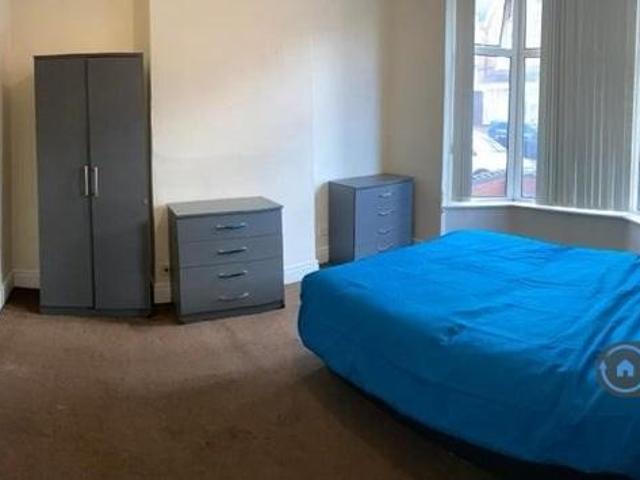 1 bedroom house share to rent