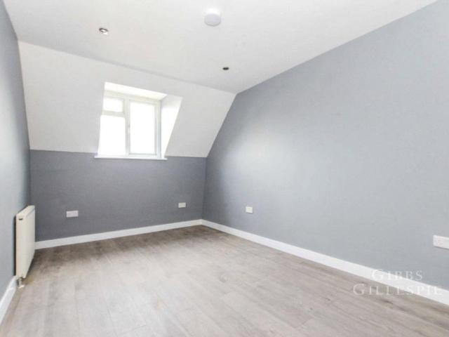 1 bedroom house share to rent