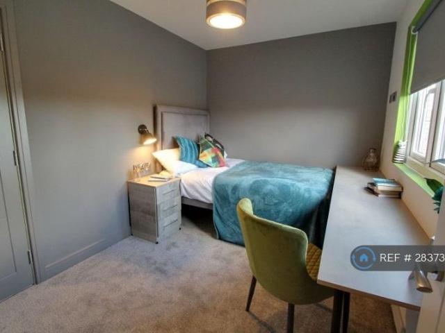 1 bedroom house share to rent