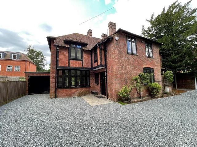 1 bedroom house share to rent