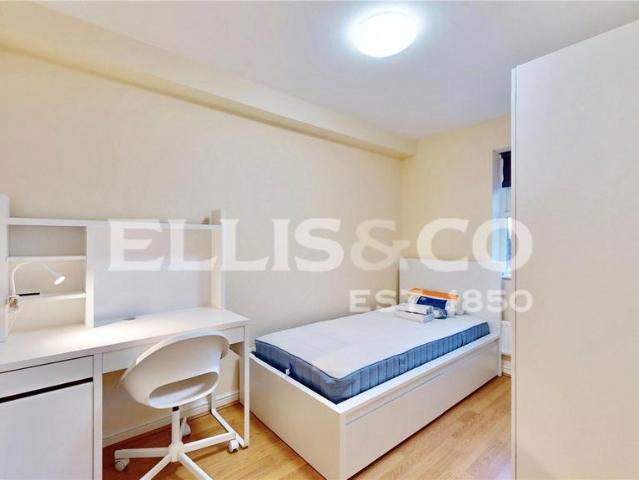 1 bedroom house share to rent