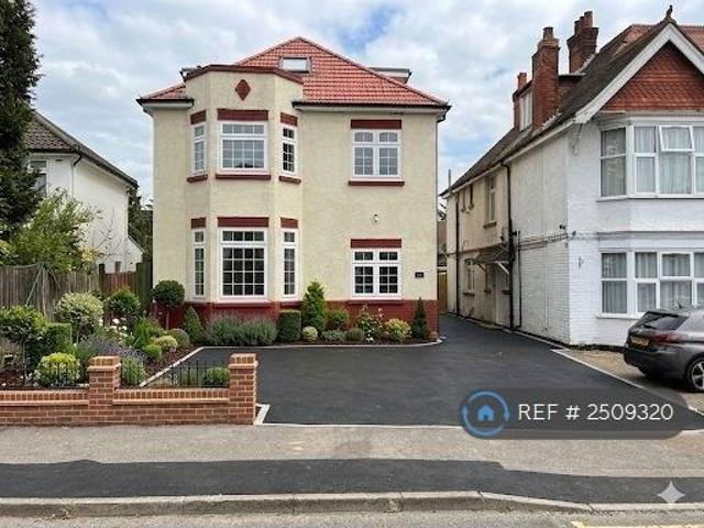 1 bedroom house share to rent
