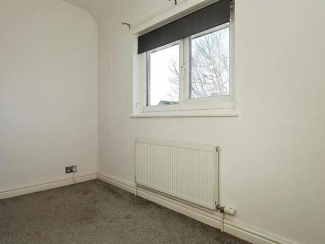 1 bedroom house share to rent