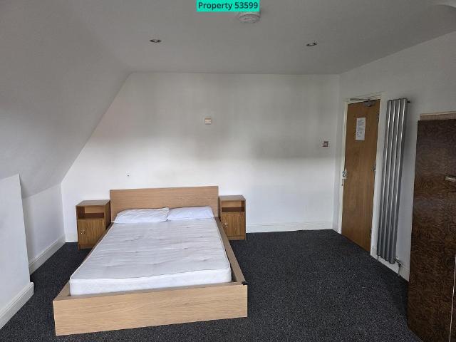 1 bedroom house share to rent