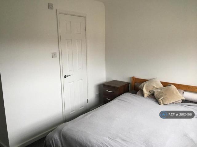 1 bedroom house share to rent