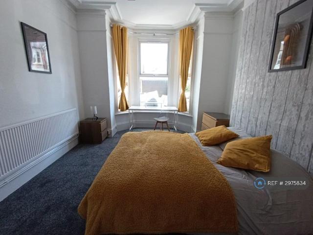 1 bedroom house share to rent