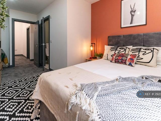 1 bedroom house share to rent