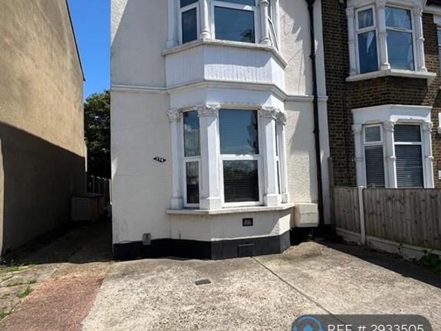 1 bedroom house share to rent