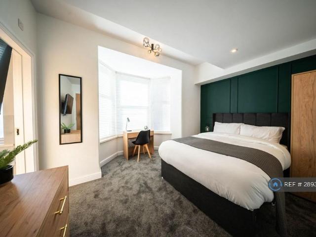 1 bedroom house share to rent