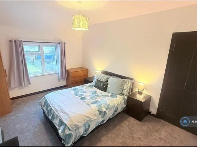 1 bedroom house share to rent