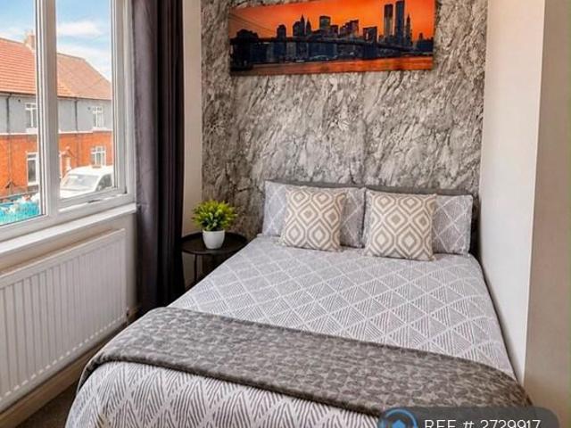 1 bedroom house share to rent