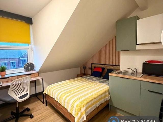 1 bedroom house share to rent