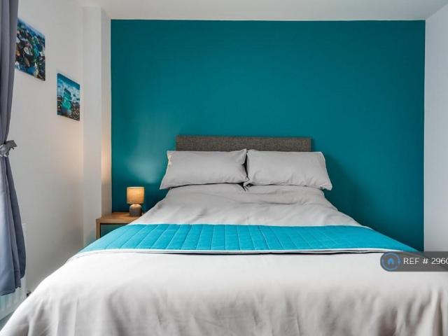 1 bedroom house share to rent