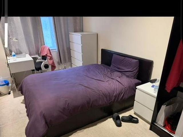 1 bedroom house share to rent